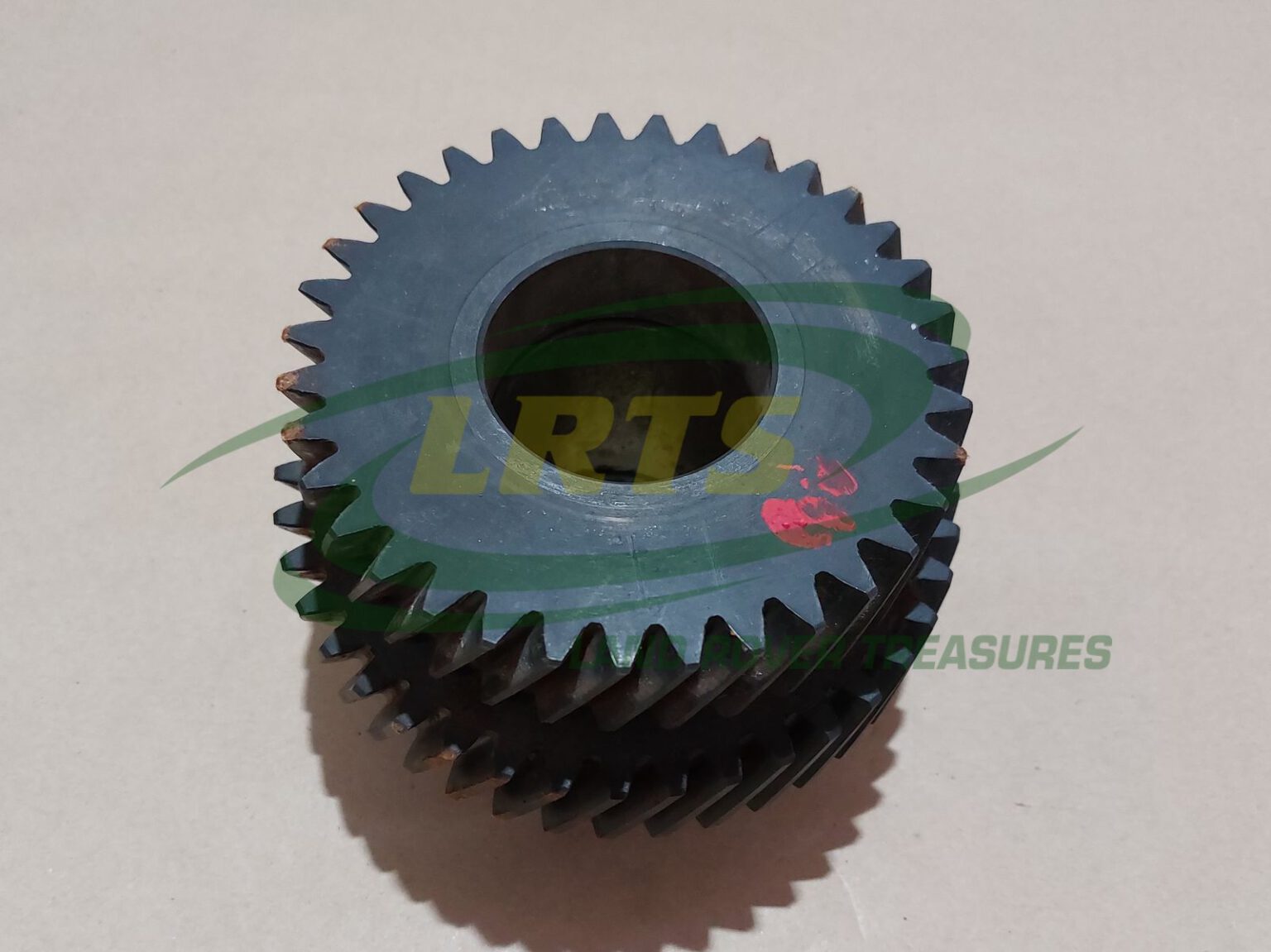 FRC7426 GEAR CLUSTER LT230 LAND ROVER DEFENDER - Land Rover Treasure Shop