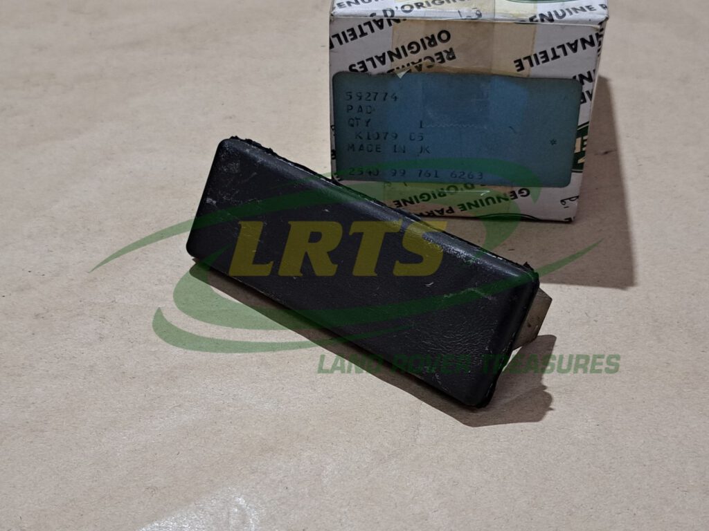 592774 PAD FRONT BUMPER LAND ROVER SERIES - Land Rover Treasure Shop