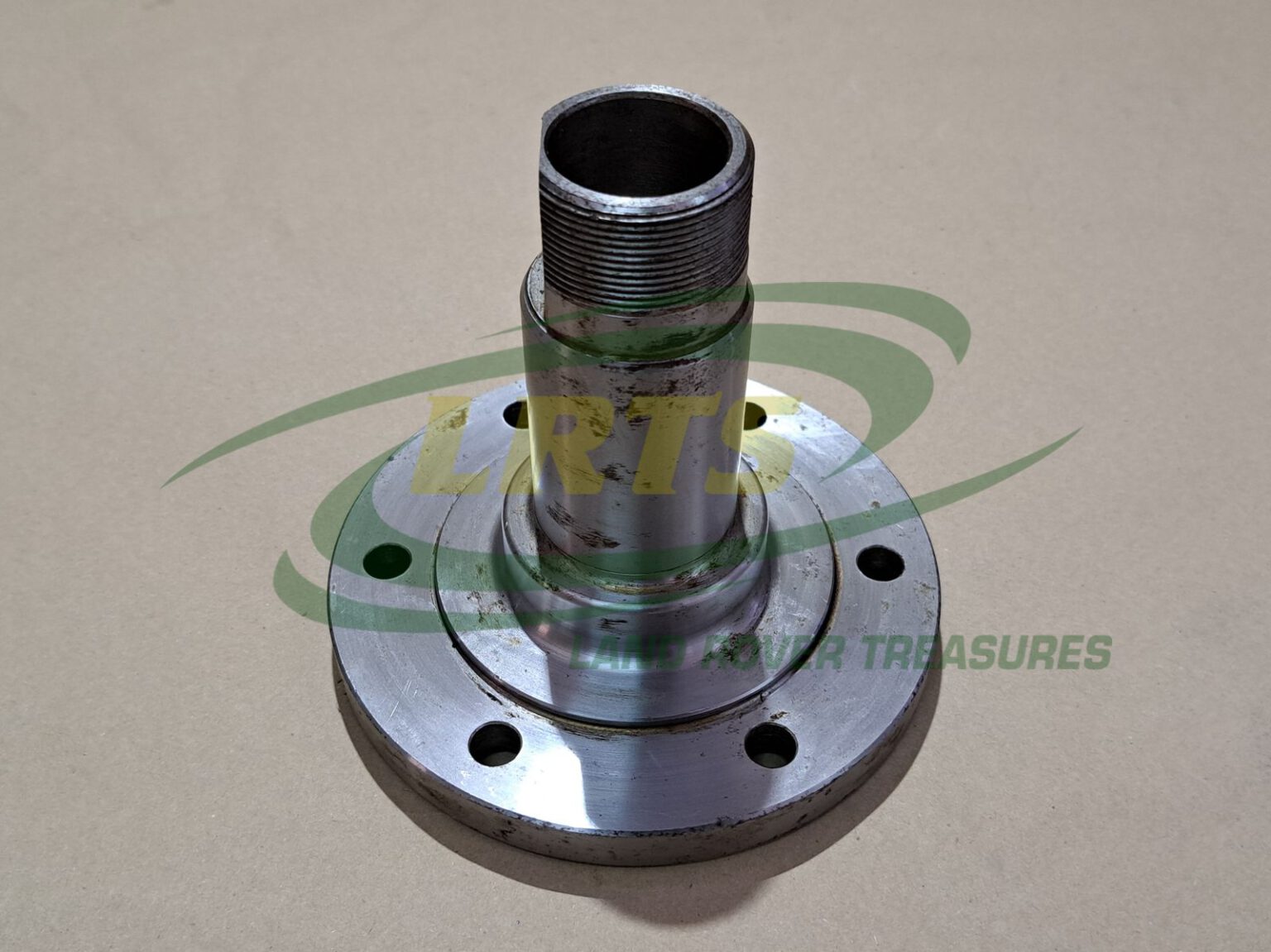 FRC8540 STUB AXLE REAR SUSPENSION LAND ROVER DEF - Land Rover Treasure Shop