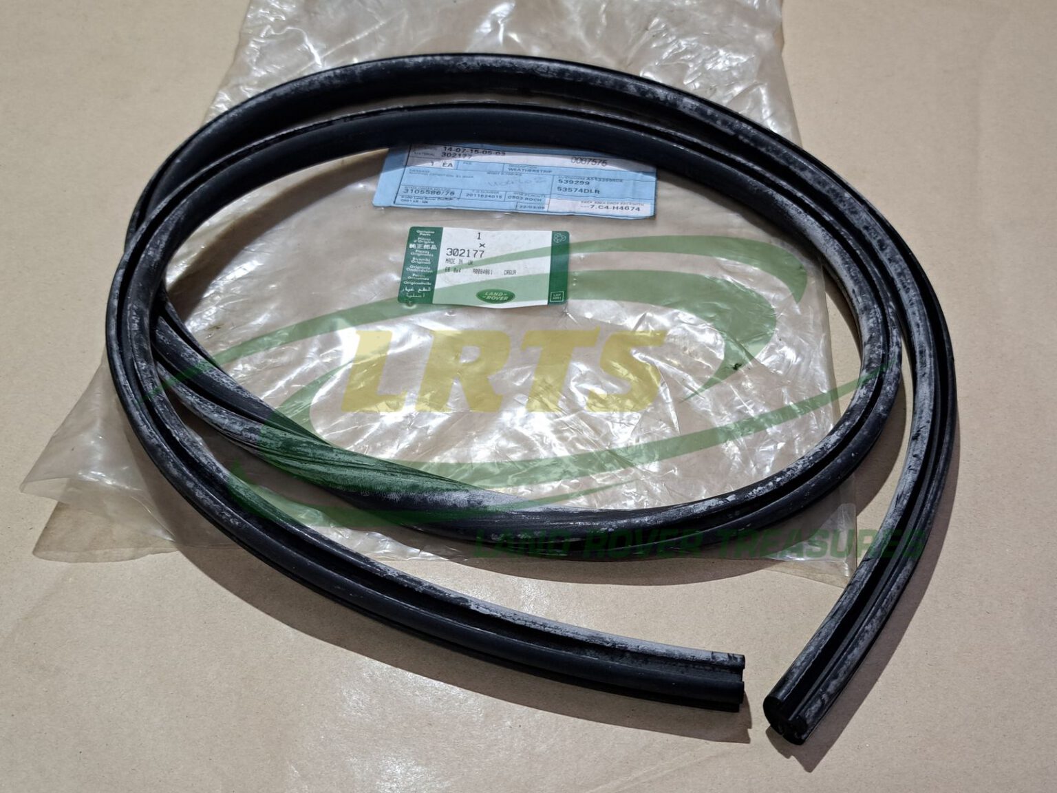 302177 WINDOW SEAL LAND ROVER SERIES DEF - Land Rover Treasure Shop