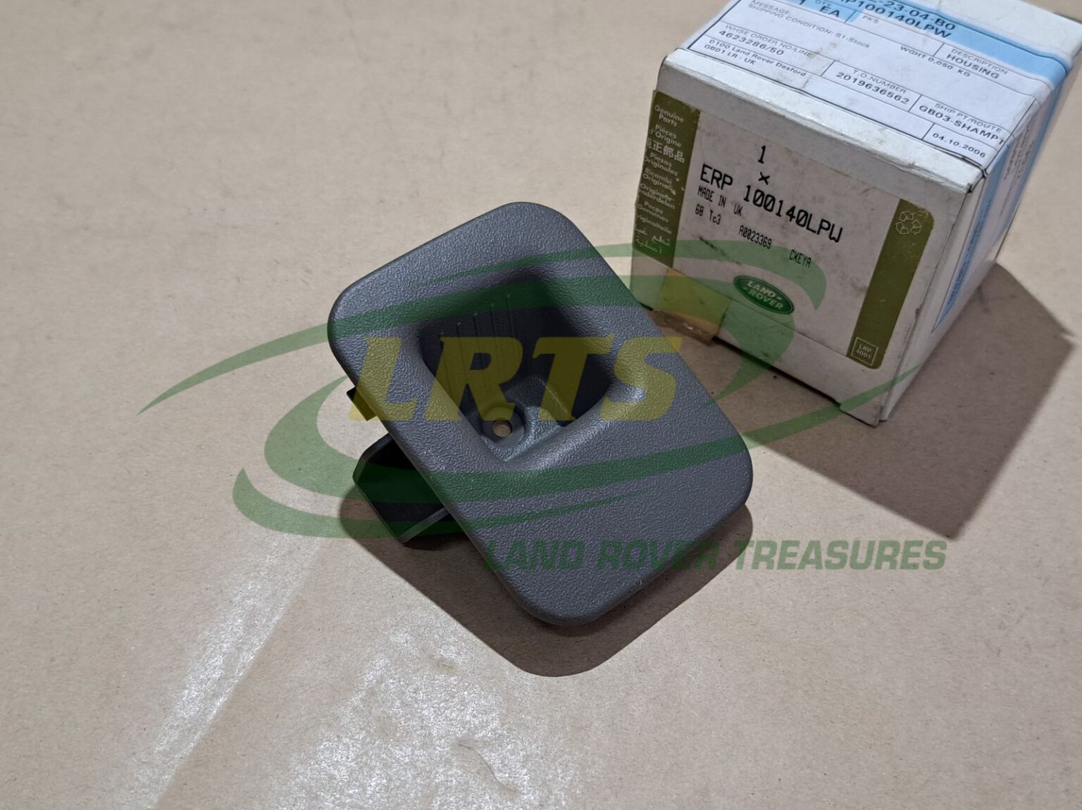 ERP100140LPW COVER LATCH SEAT RH LAND ROVER DISCO 2 - Land Rover ...