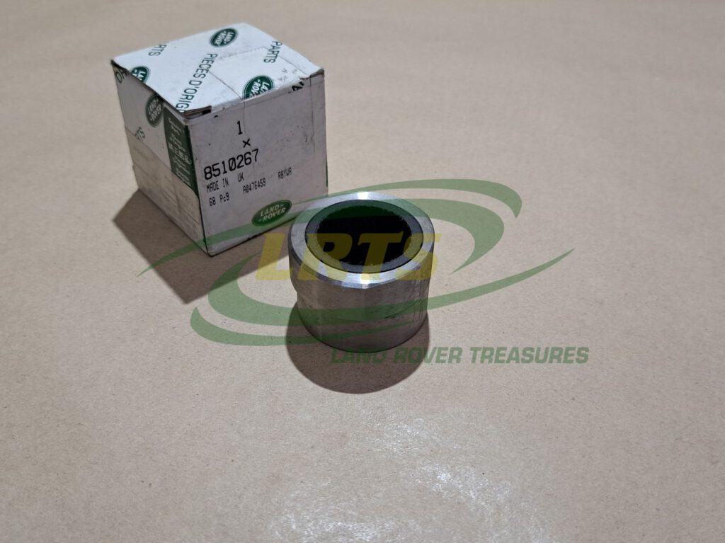 8510267 HOUSING & BUSH FRONT AXLE SWIVEL PIN LAND ROVER DEF - Land ...