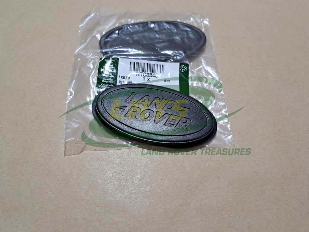 NTC8848 LOGO COVER STEERING WHEEL LAND ROVER DEF - Land Rover Treasure Shop