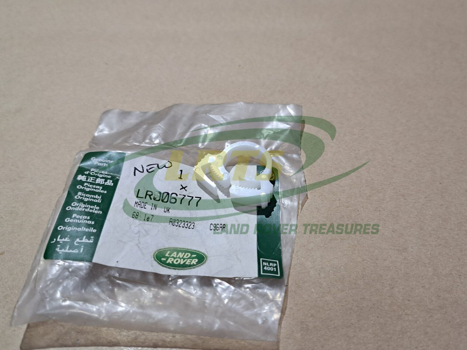 LR006777 CLIP SUN ROOF WATER DRAIN TUBE LAND ROVER FREELANDER 2 - Land ...