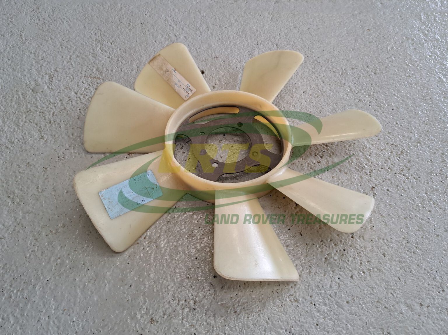 614723 7 BLADE FAN V8 ENGINES LAND ROVER 101FWC RRC - Land Rover ...