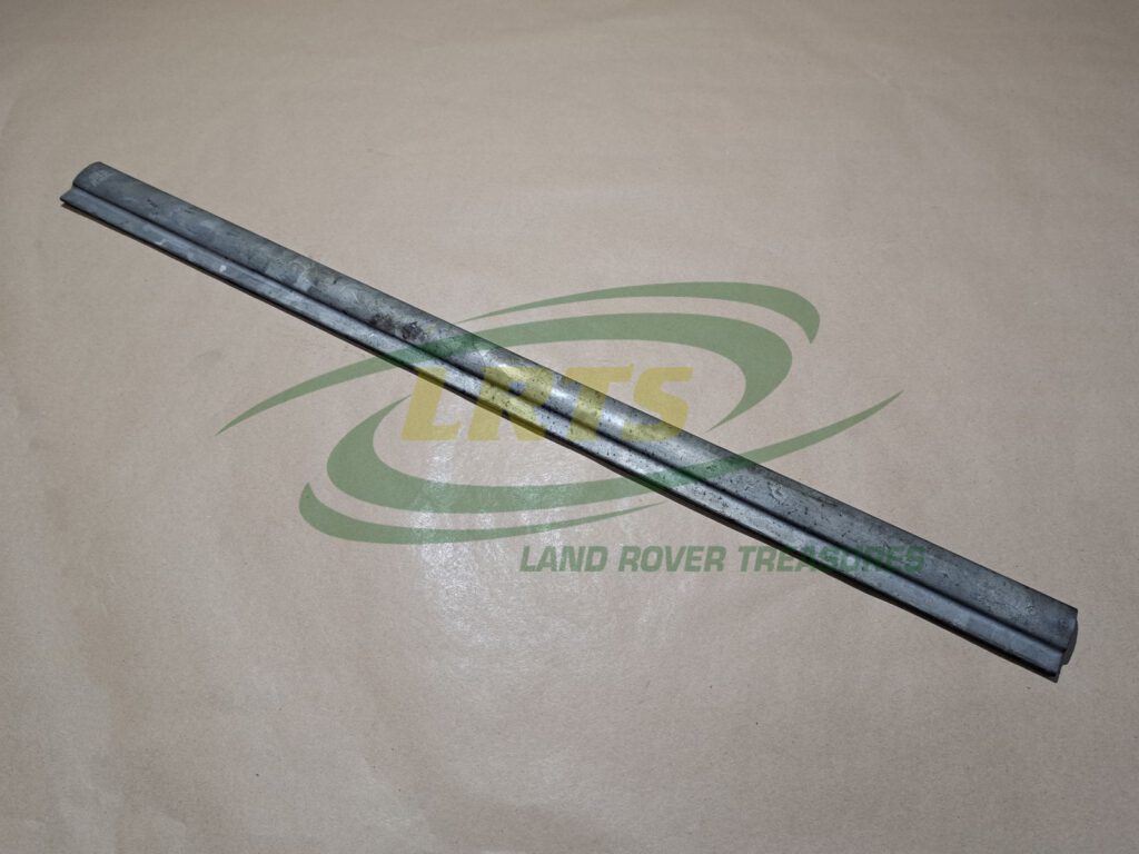MRC1233 CAPPING LH REAR DOOR LAND ROVER SERIES 3 - Land Rover Treasure Shop
