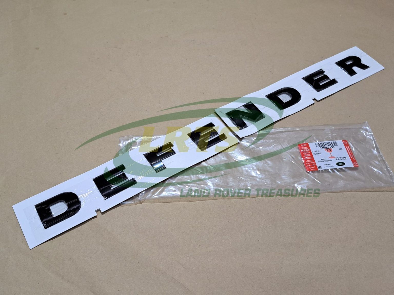 LR059130 LR059131 'DEFENDER' NAME PLATE DECAL BONNET LAND ROVER DEF ...